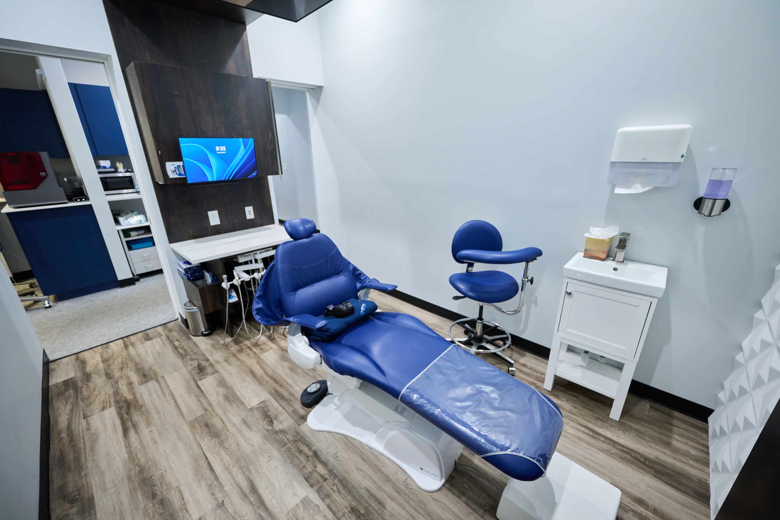 Tampa , FL - Perio & Gum Disease Treatment- Optum Dental Arts